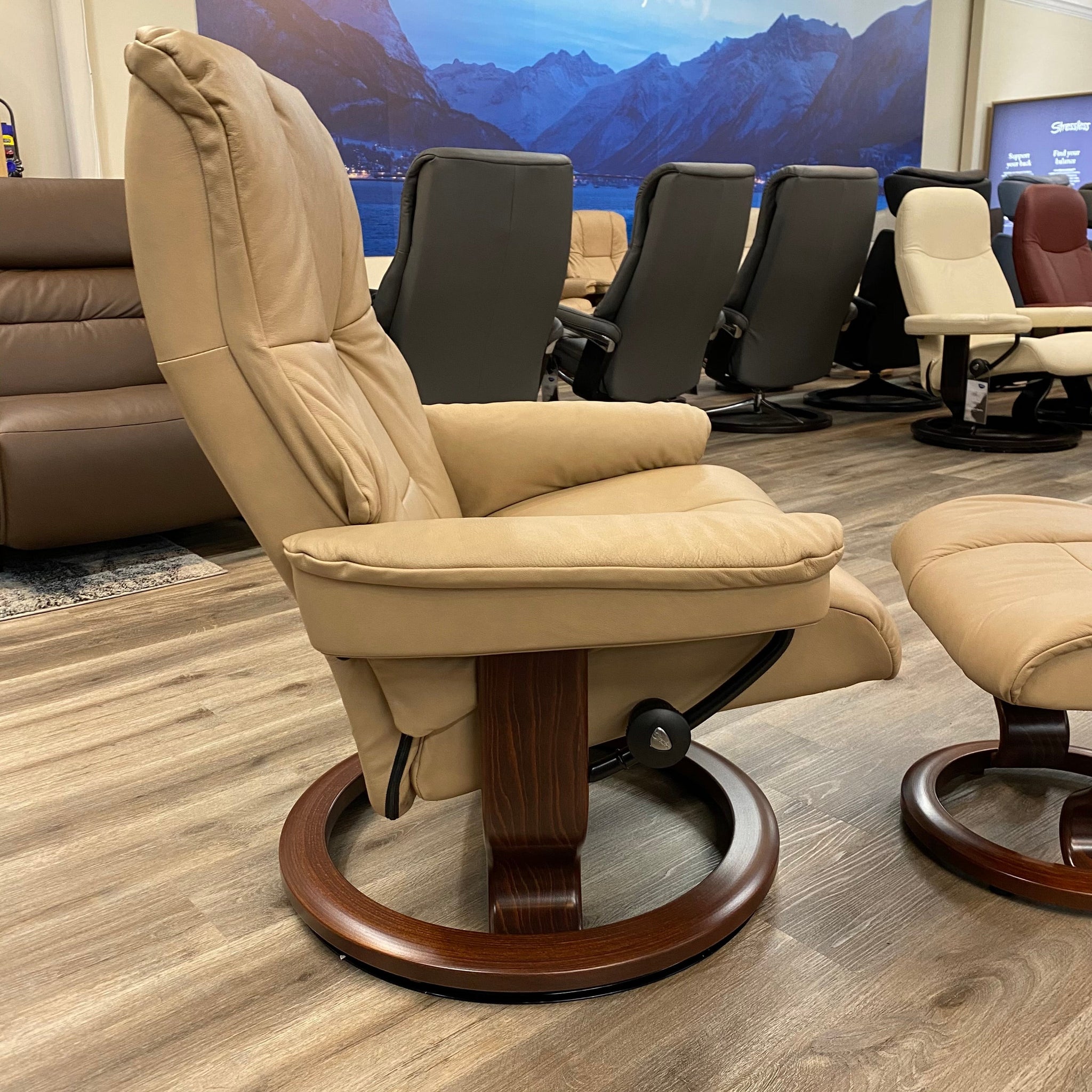 Stressless Mayfair (Large) – SL Recliners